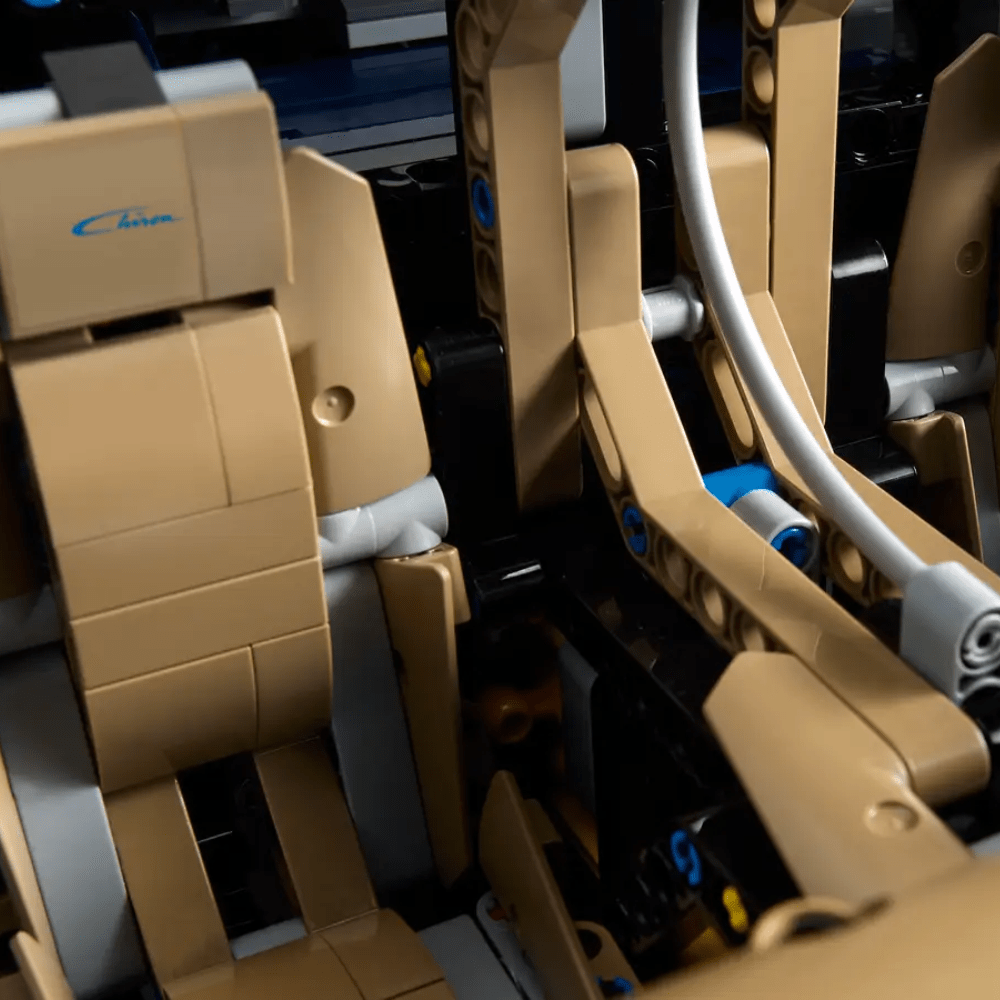 LEGO Technics Bugatti Chiron 42083 | Perfume Direct®